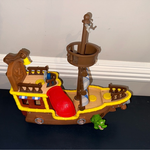 Disney | Toys | Disney Jake And The Neverland Pirate Ship Boat Playset ...